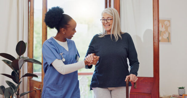 10 Reasons to Become a Personal Support Worker